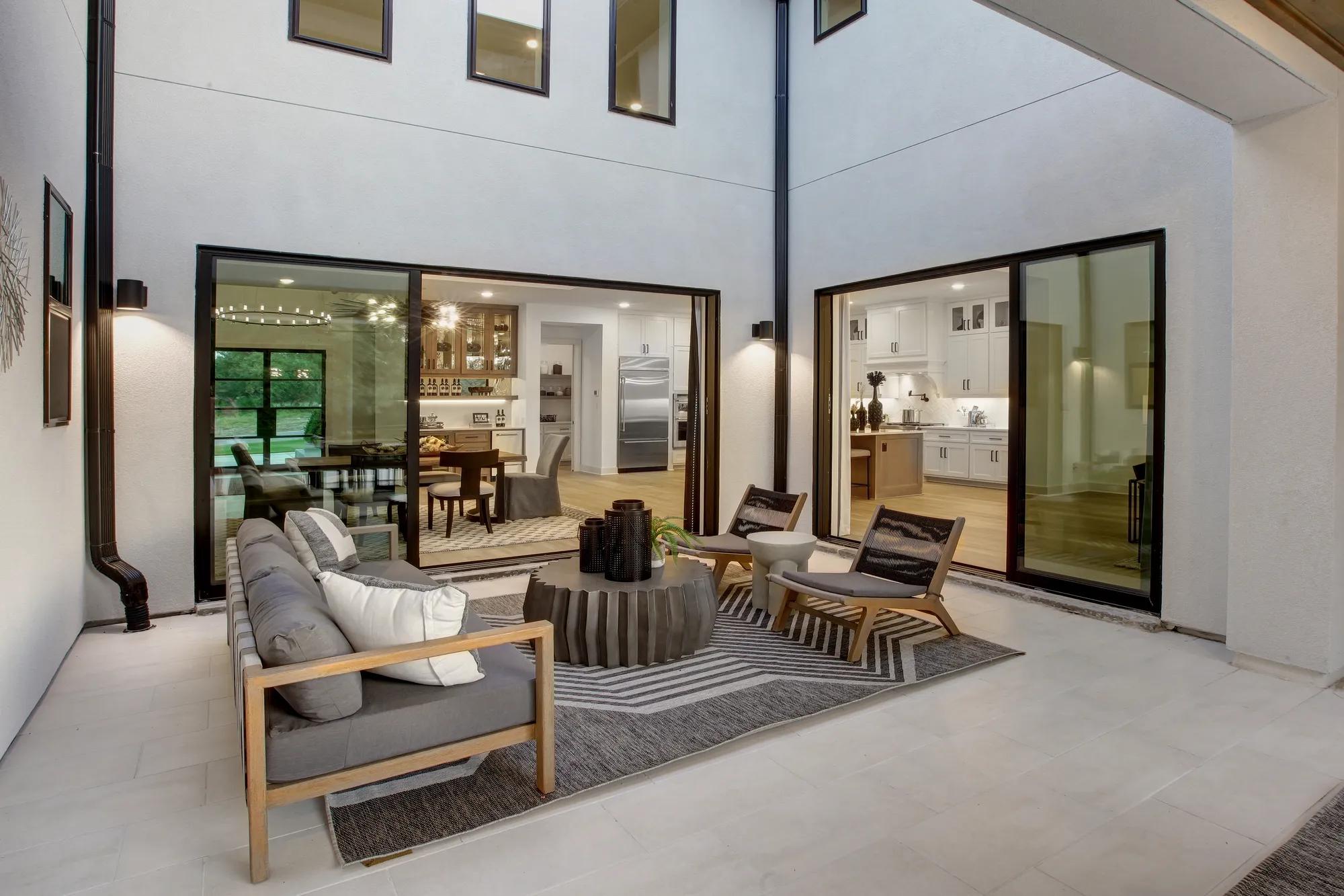 Premier Custom Home Floor Plans in Austin | The Lynmar II