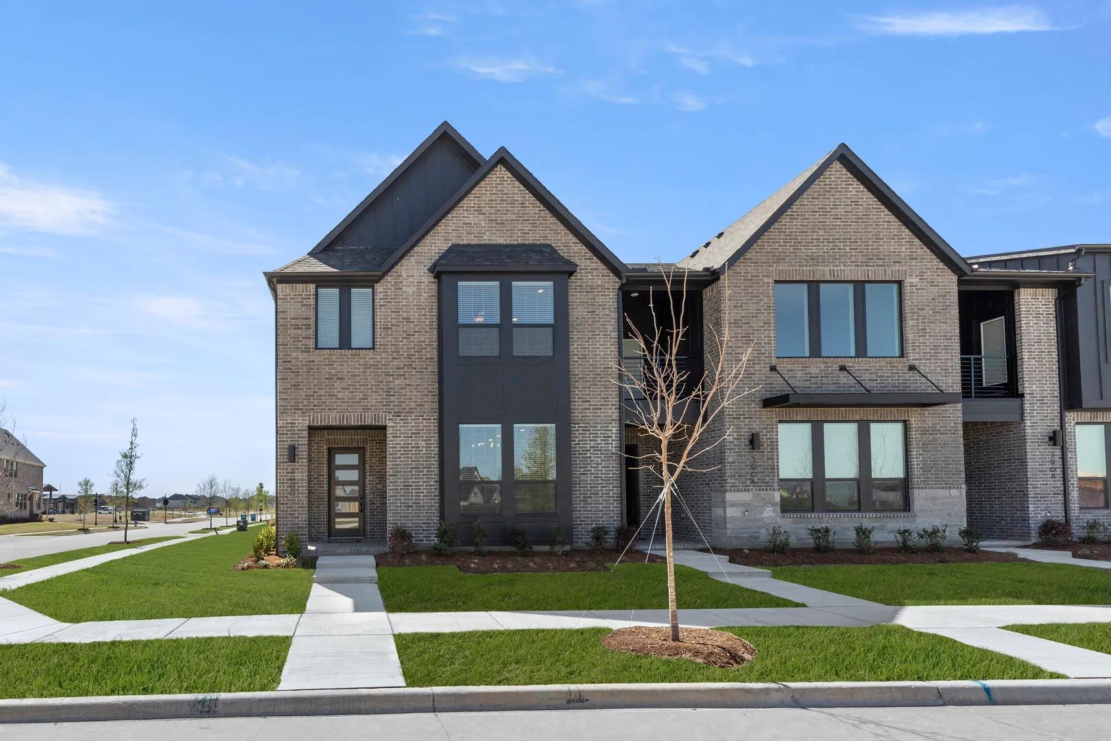 New Construction Townhome for Sale in Celina, TX at Mosaic