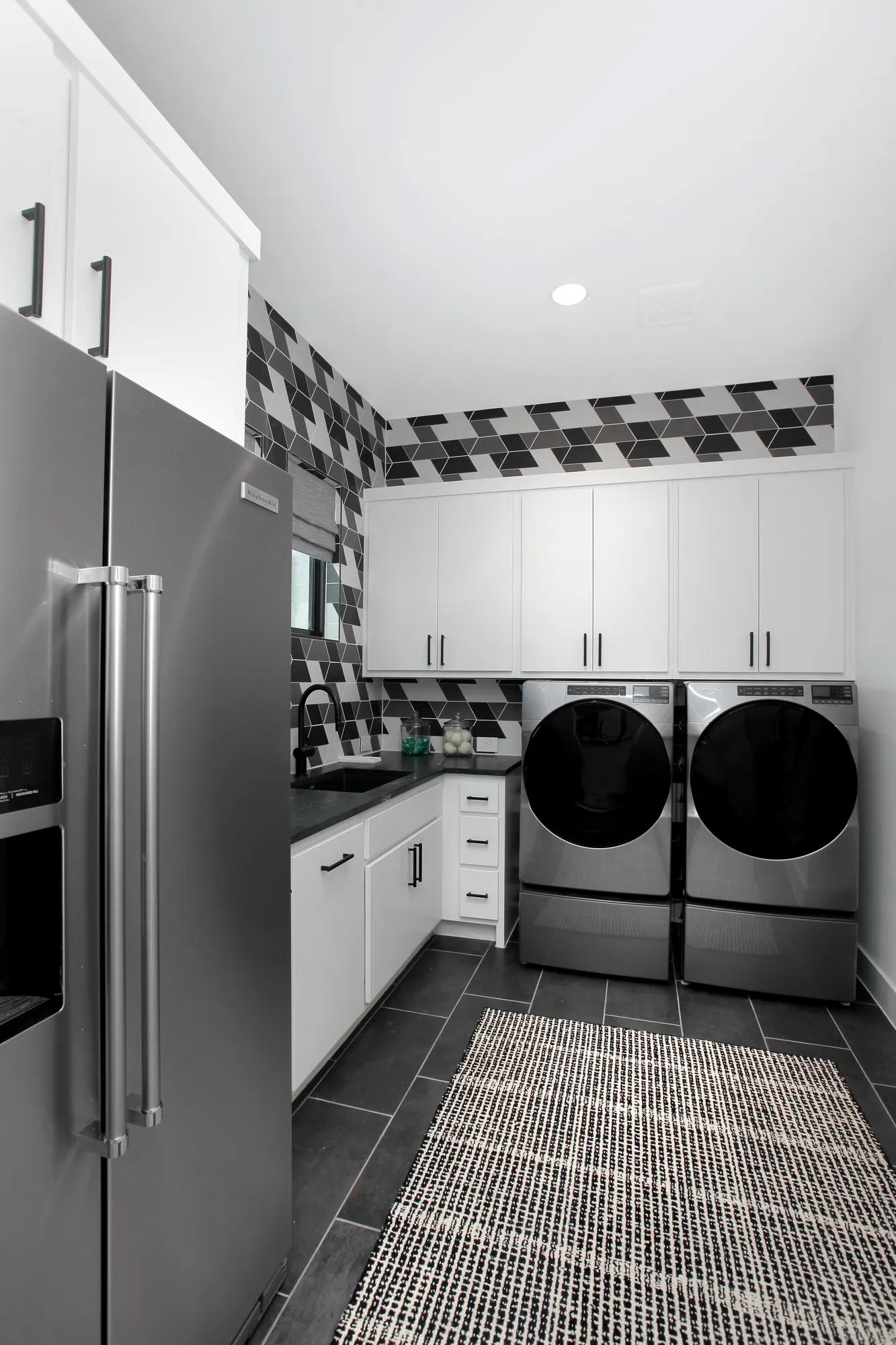 Premier Custom Home Floor Plans in Austin | The Lynmar II