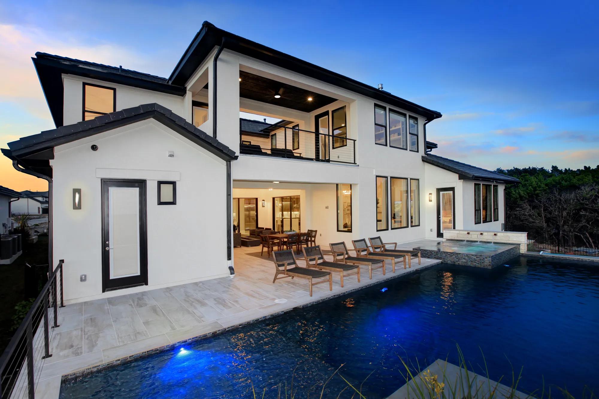 Premier Custom Home Floor Plans in Austin | The Lynmar II